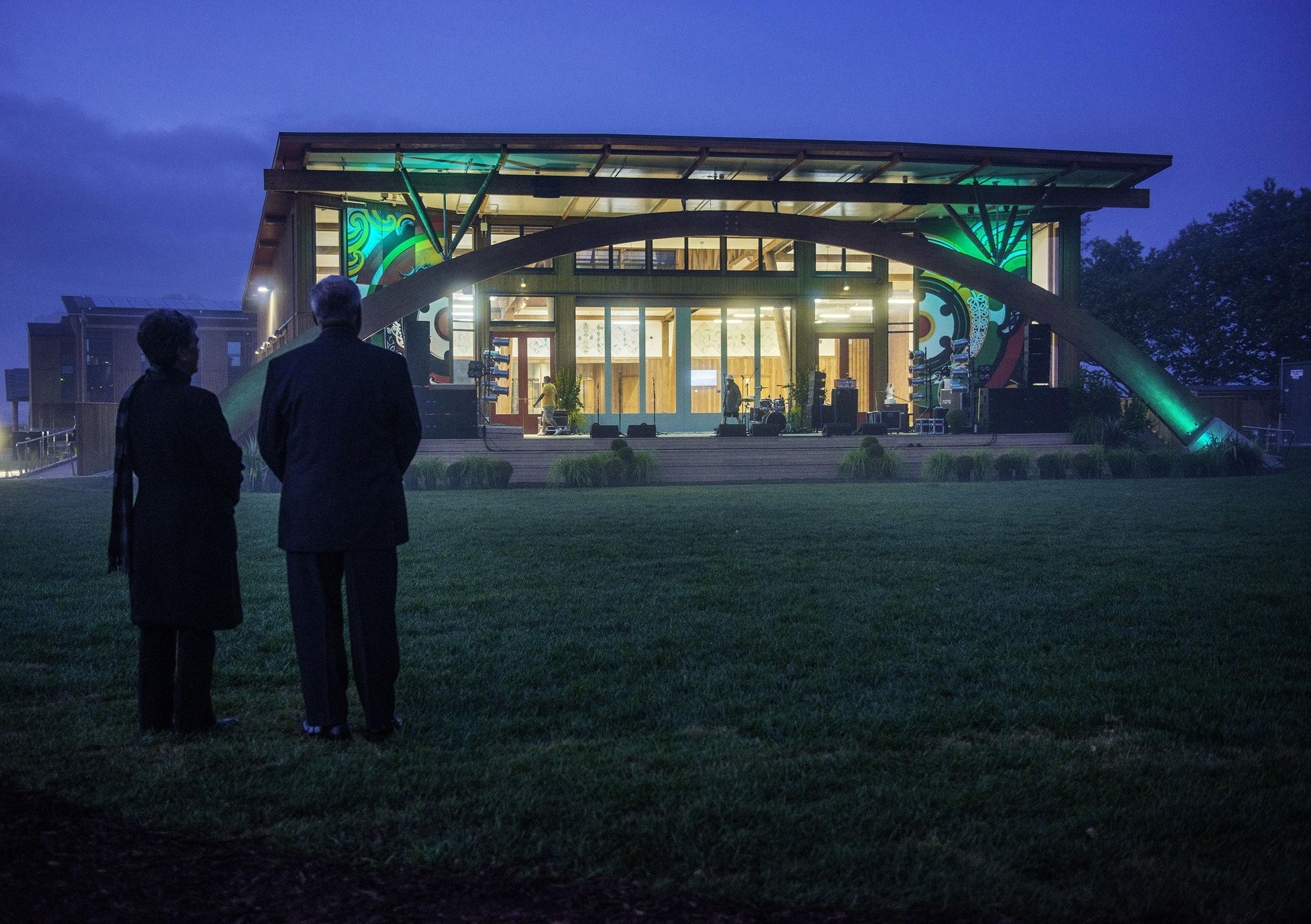 Te Uru Taumatua | Best Awards