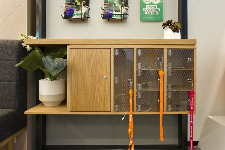 Spark Retail Store | Best Awards