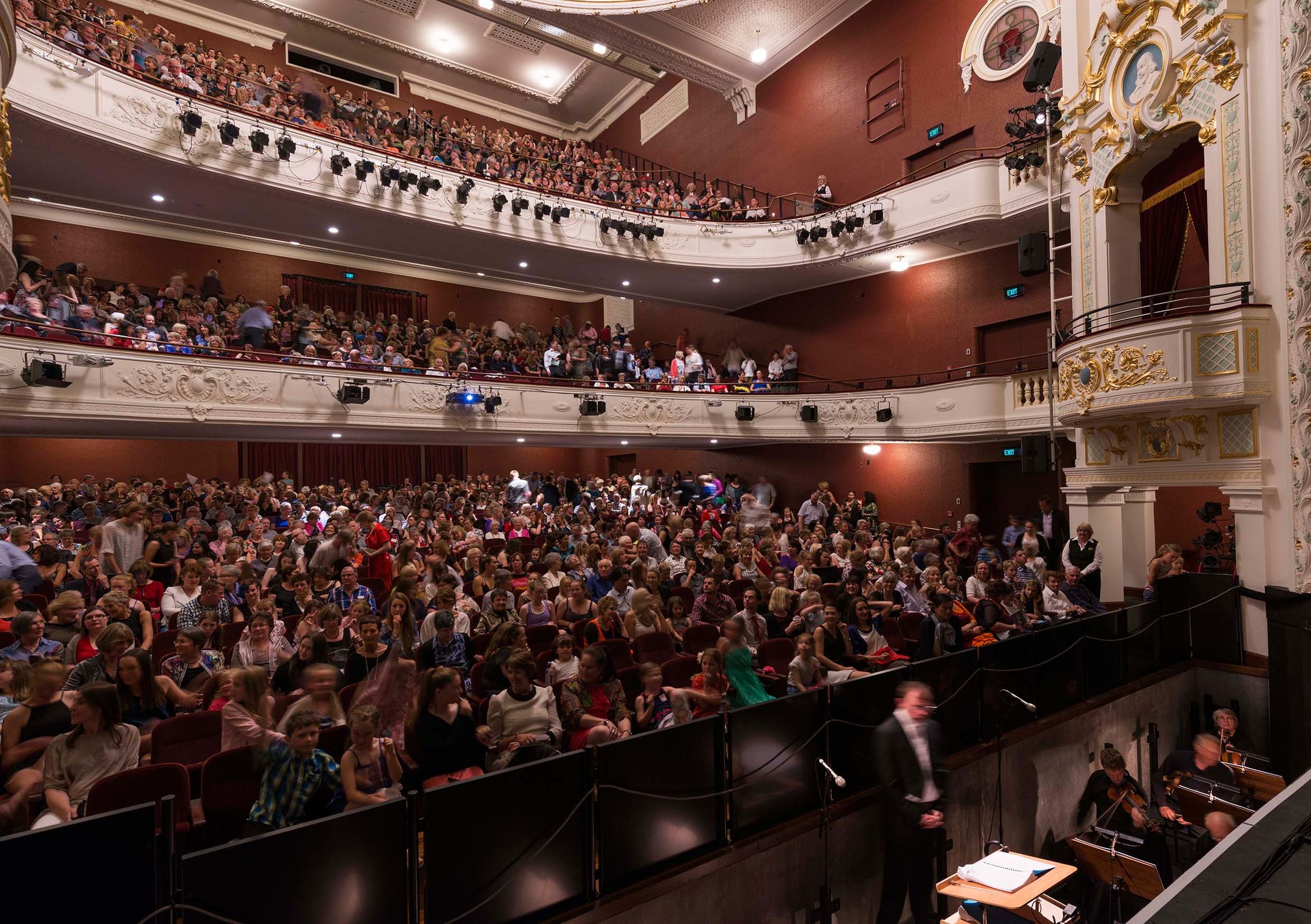 Isaac Theatre Royal | Best Awards