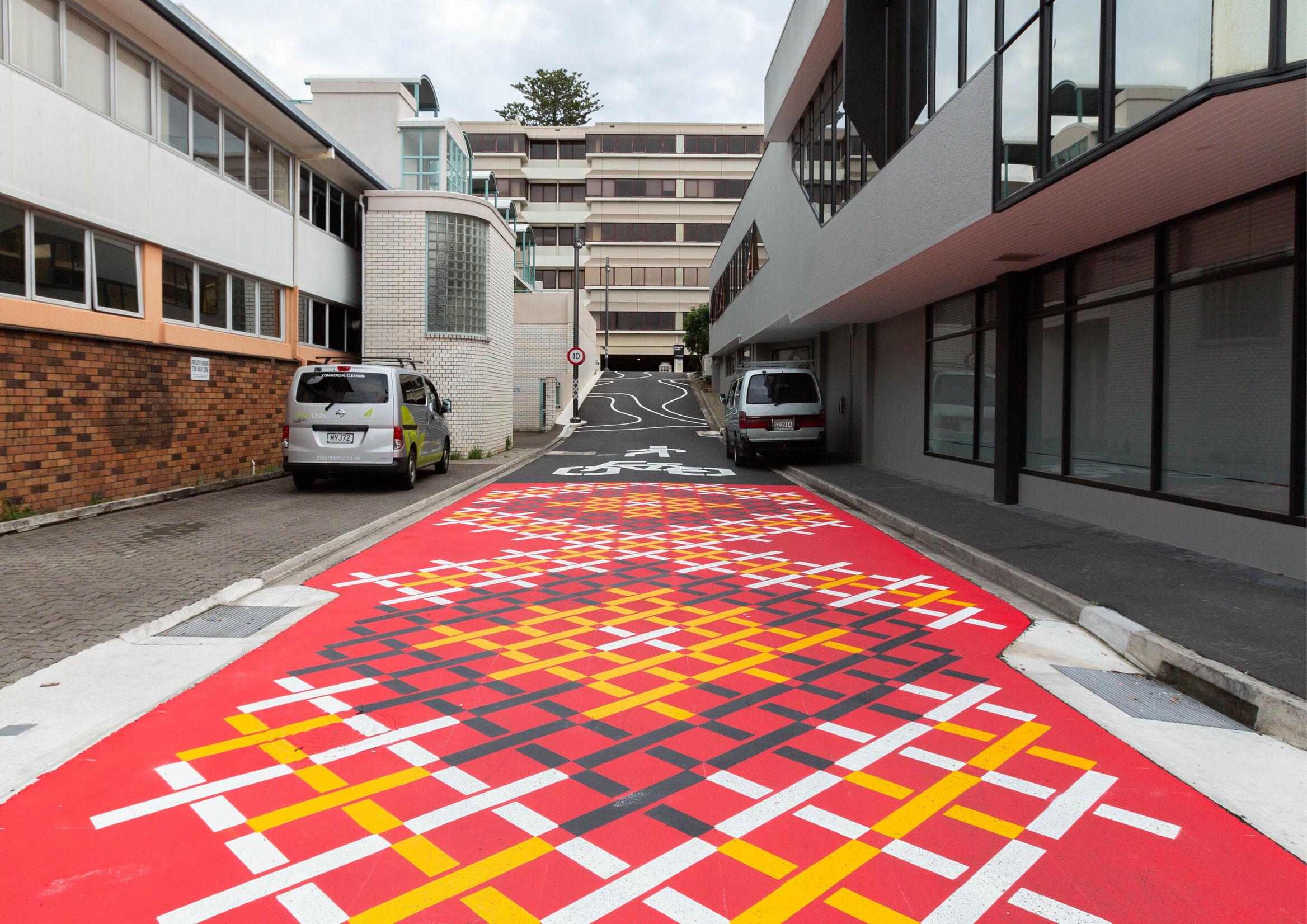 Durham Lane Supergraphics | Best Awards