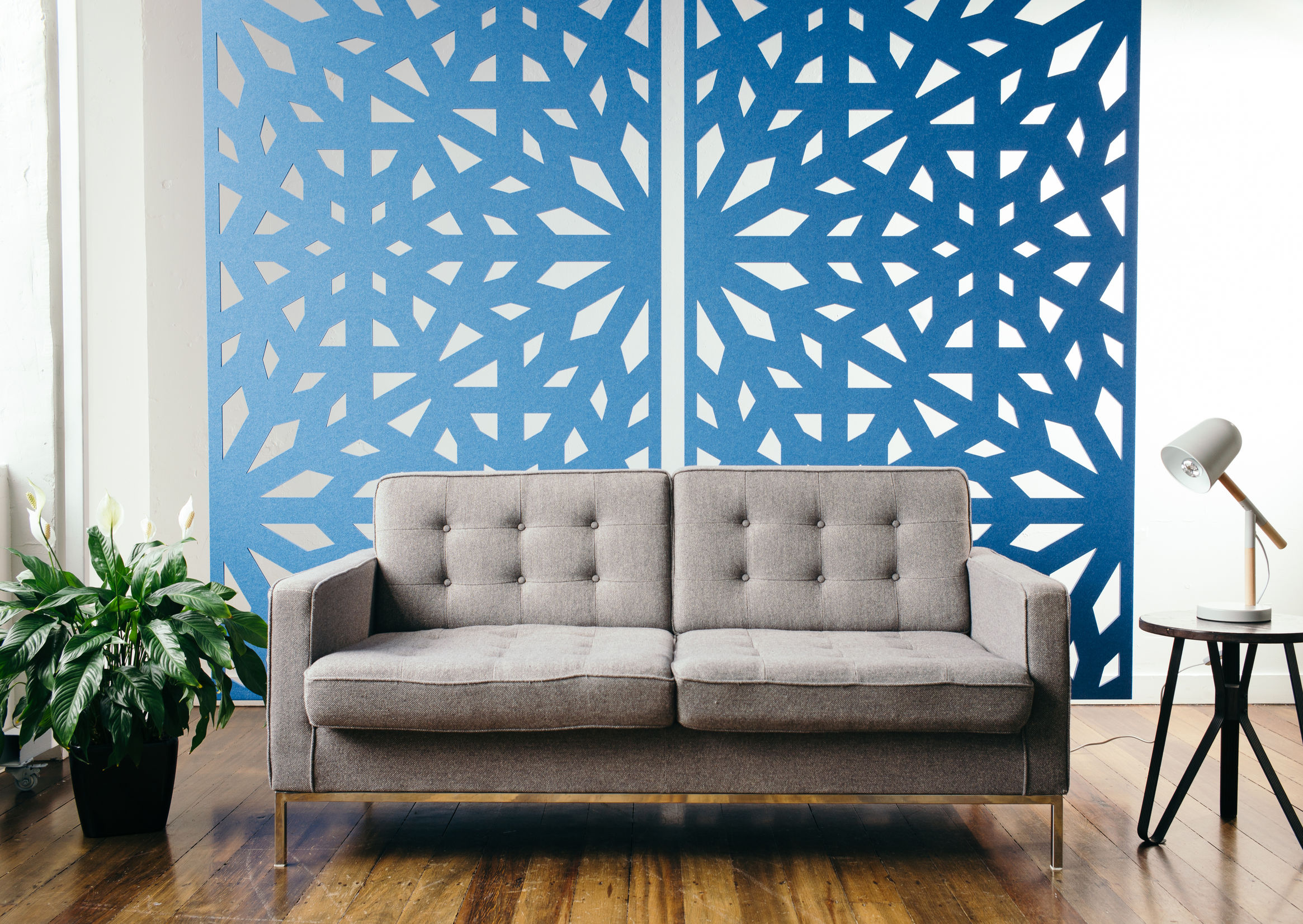 Cascade Hanging Screens | Best Awards