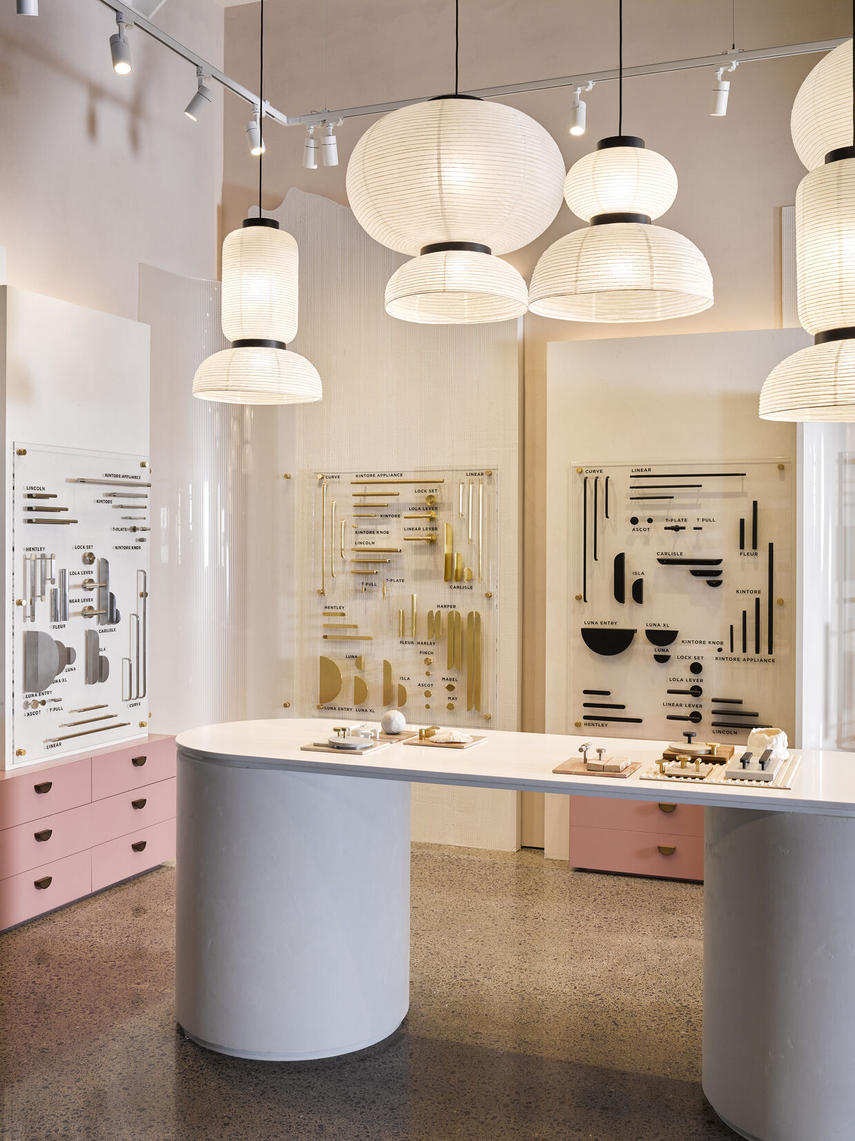 Lo & Co Showroom | Best Awards