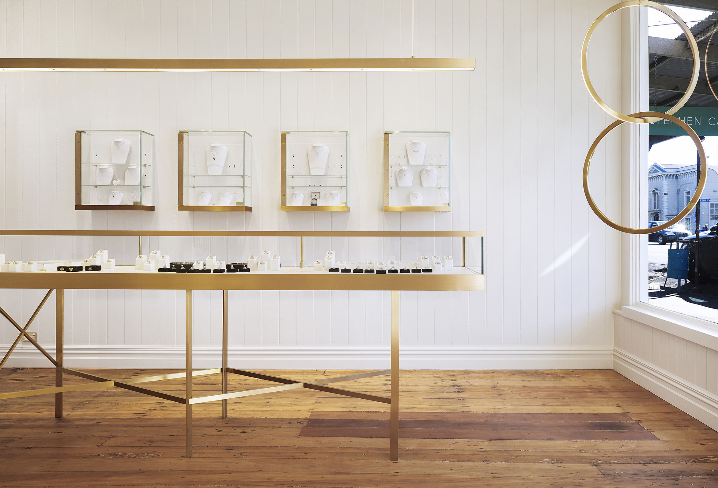 The Diamond Shop | Best Awards