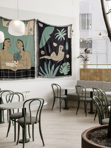 Leafe Cafe | Best Awards