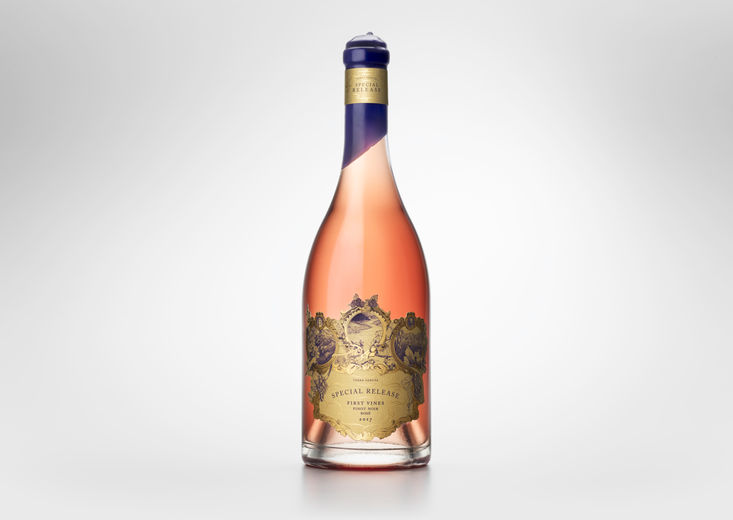 Terra Sancta Rosé | Best Design Awards