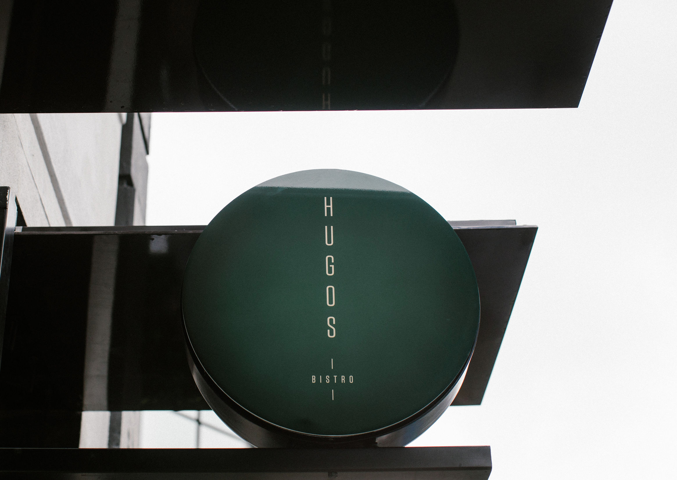 Hugo's Bistro | Best Awards